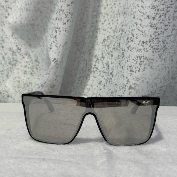 Quay Australia | Accessories | Quay Nightfall Sunglasses In Mirror ...